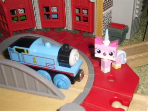 Thomas And Uni Kitty By Eli J Brony On Deviantart