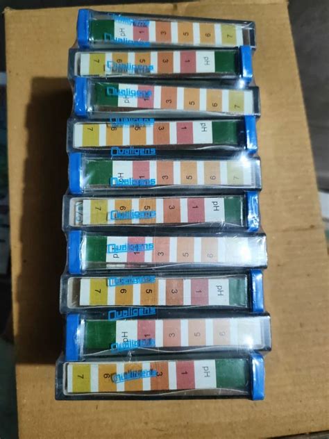 Ph Indicator Paper At ₹ 155piece Blue Litmus Paper In New Delhi Id