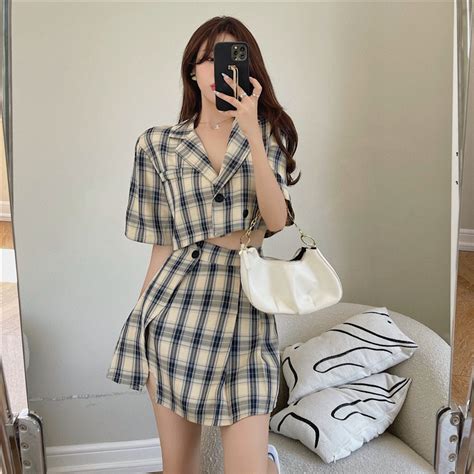 체크무늬 언발 투피스 정장 세트