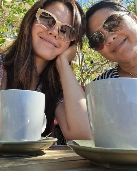 Catriona Gray Reunites With Ailing Father In Australia