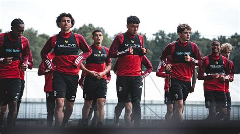 Jorge Ruvalcaba Debutó Como Titular Del Standard De Lieja B Espn