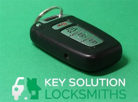 Tips To Program Your Key FOB With An Auto Locksmith Key Solution Locksmiths