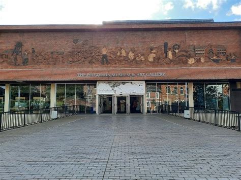 The Potteries Museum And Art Gallery Bethesda Street Stoke On Trent