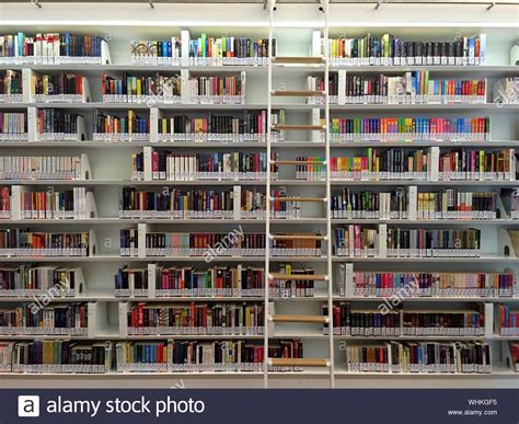Book Book Shelf Hi Res Stock Photography And Images Alamy