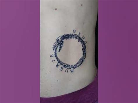 Tatuaje Uroboro Cover Discos Canserbero Vida Y Muerte Youtube