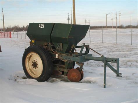 1 Row Lockwood Potato Planter Gallant Sales