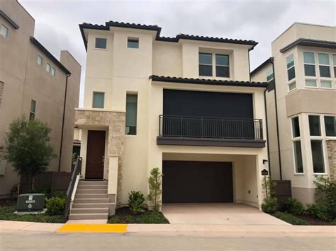 Tabetha Rose Steinberg On Linkedin Lacostashade