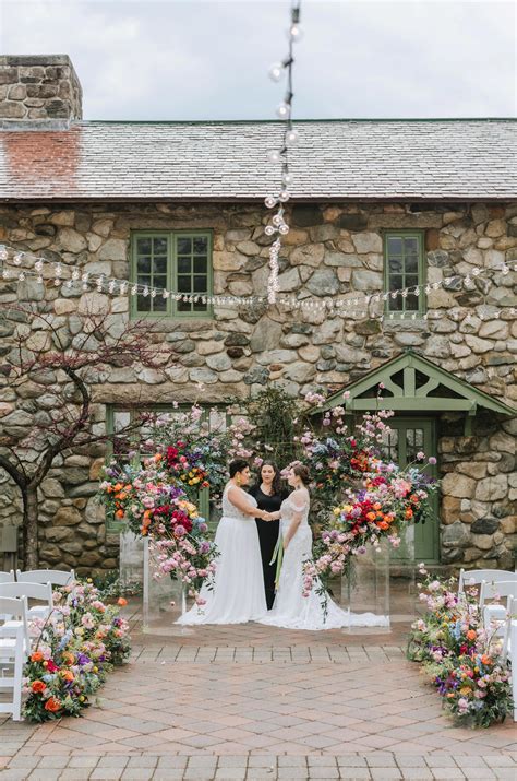 Wildflowers Bouquet Wedding 60 Photos