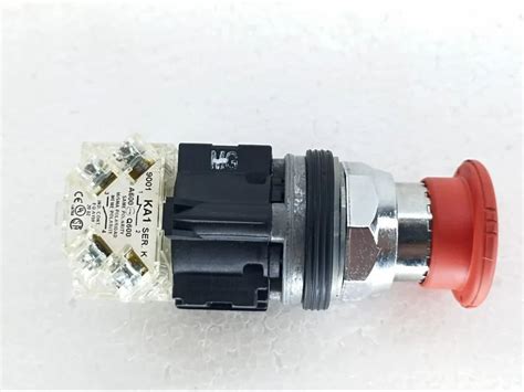 Schneider Emergency Stop Switch 9001 Ka1 Ser K At Best Price In Bhavnagar