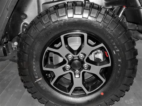 무료 사진 합금 지프 현대 타이어 메커니즘 기계 휠 기계 자동차 스틸