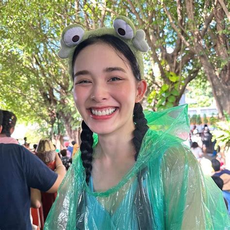 Pin By ‧₊˚ ̎ ♡̷ 𝚂𝙴𝙻𝙴𝙽𝙰 ♡̩͙ ˖° On Thai Actresses Actresses Thai