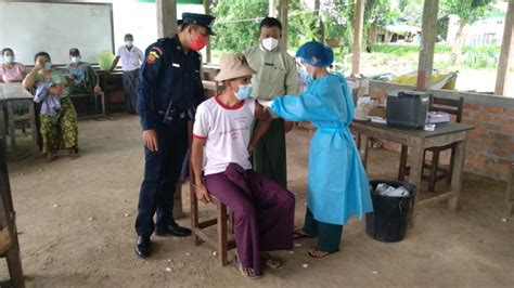 ကျောက်ကြီးမြို့နယ်၌ ကိုဗစ် ၁၉ ရောဂါ ကာကွယ်ဆေးအား သတ်မှတ်စည်းကမ်းချက်များနှင့်အညီ ထိုးနှံပေး