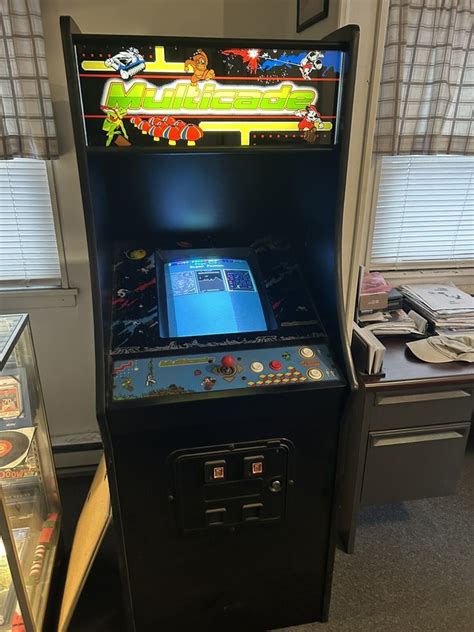 Multicade Arcade Machine Excellent Condition 45 Different Games 67”h