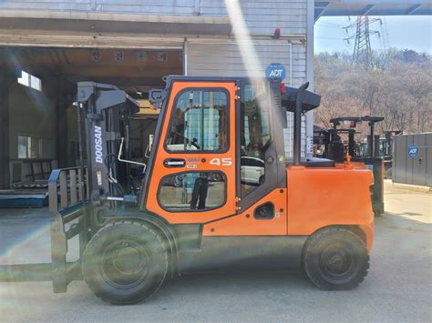 지게차 페로더 정보매매 공유 Band