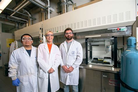 New Autonomous Lab At University Of Toronto To Improve Drug Formulation
