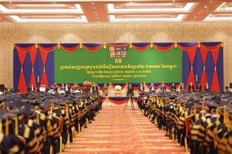 សម្តេចតេជោ៖ ធនធានមនុស្ស ជាចំណុចមួយដែលធ្វើឱ្យប្រទេសជាតិមានការអភិវឌ្ឍន៍