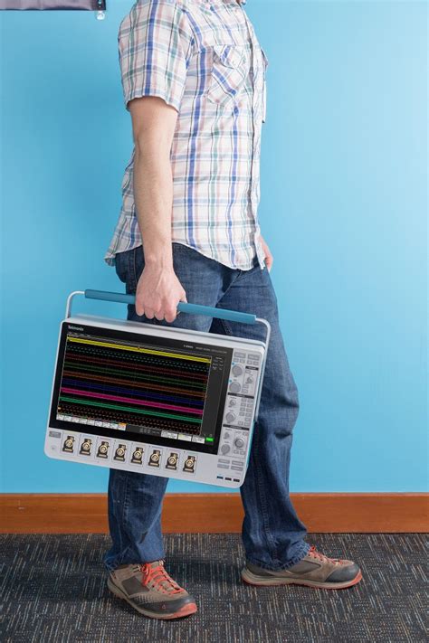 Tektronix Redefines Mid Range Oscilloscopes Again With New 5 Series Mso Audioxpress
