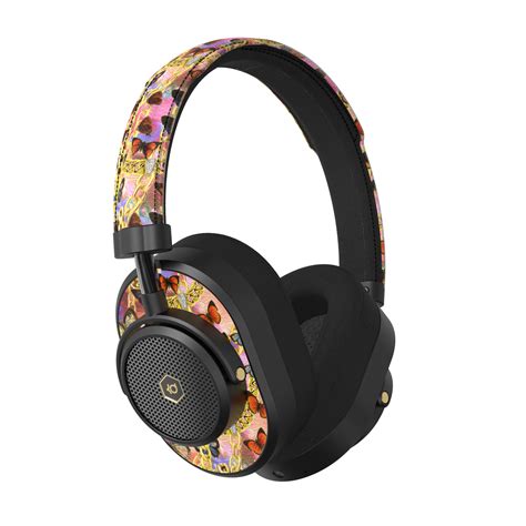 Master And Dynamic And Nike Unveil Colorful Kevin Durant Headphones Maxim