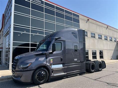 2026 Freightliner Cascadia 126 Tandem Axle Sleeper For Sale 1777