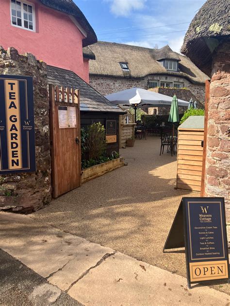 Gallery Explore Cockington Weavers Cottage Tea Garden