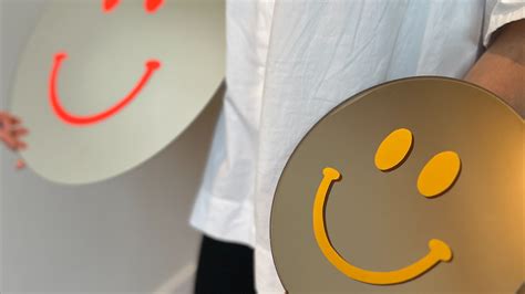 Hi Smiley Hismileycom Profiel Pinterest