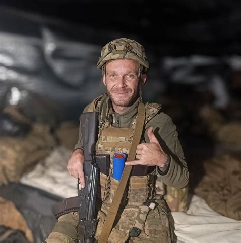 «Вкрали цінного бійця або командир не відпускає в інший підрозділ Тема переведень одна з