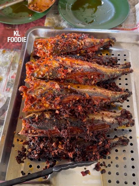 Ikan Jaket Sumbat Sambal Must Try Ikan Jaket Sumbat Sambal In Pj By Kl Foodie