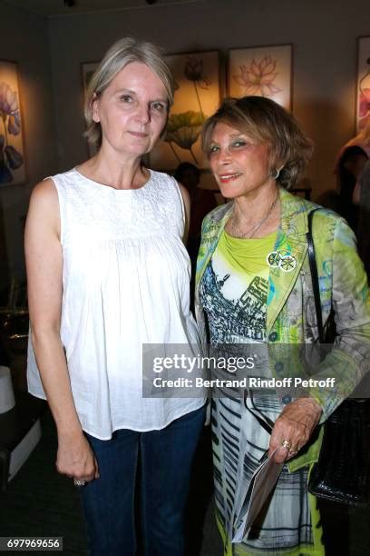 Barbara Pierre Photos And Premium High Res Pictures Getty Images