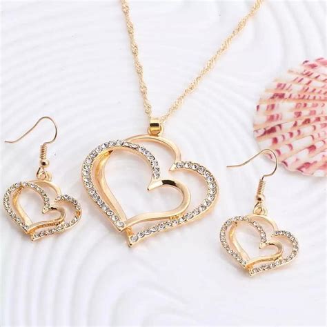 Набір сережки та ланцюжок — ціна 115 грн у каталозі Сережки Купити