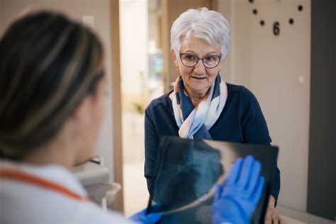 Types Of Hip Implants Choosing The Right One For You Advanced Orthopedics New England