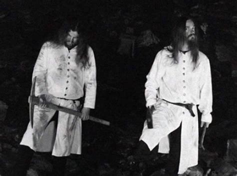 Dauþuz - Encyclopaedia Metallum: The Metal Archives