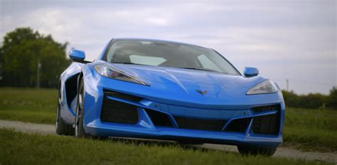 Corvettes E Ray Is A Super Gt Rather Than An All Out Supercar