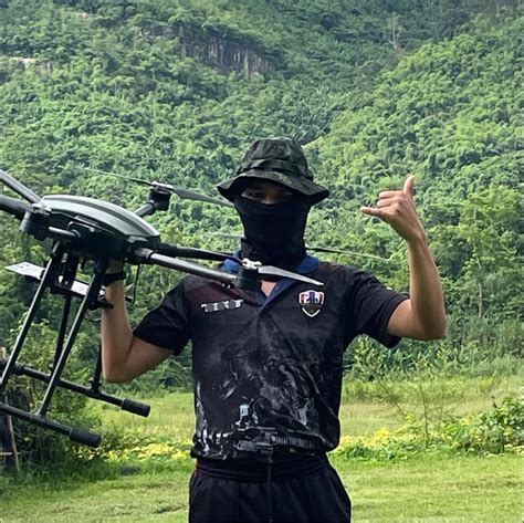 Jpc วันหนึ่งผมเดินเข้าป่า Jpc วันหนึ่งผมเดินเข้าป่า