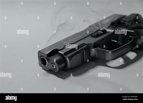 Gun Crime Fotos Und Bildmaterial In Hoher Auflösung Alamy