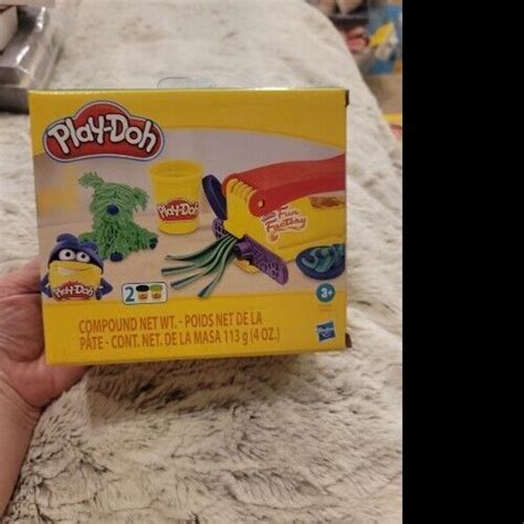 Brand New Play Doh Mini Fun Factory 7 Piece Play Set Ages 3 Hasbro E6b