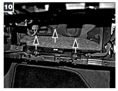 Замена воздушного фильтра на Renault Laguna 3