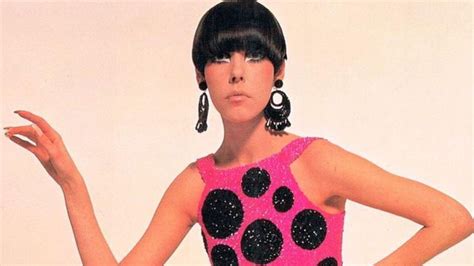 Morreu A Modelo E Atriz Peggy Moffitt ícone Da Moda Dos Anos 60