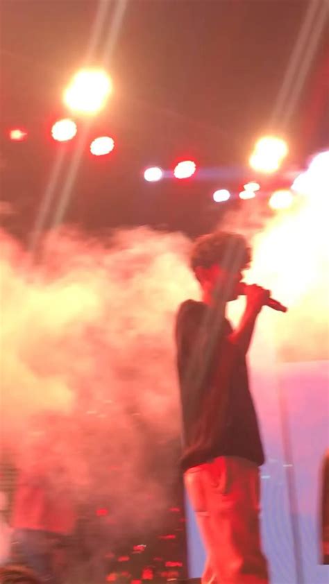 Kaifi Khalil Kahani Suno Poetry Mujhe Pyar Howa Tha Syeda Shah