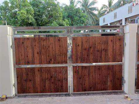 Natural Wooden Hpl Gate Cladding Thickness 6 Mm At ₹ 200sq Ft In