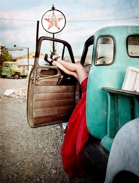 Pin By Licia Antonaccio Pino On Represent Pin Up Photos Old Trucks Pinup Photoshoot