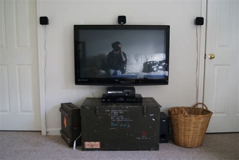 House Pour How To Hide Surround Sound Wires