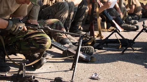 В ОК «Південь» прокоментували інцидент із «силовим» врученням повістки ...
