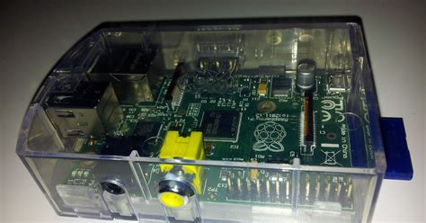raspberry pi easily boot multiple linux distributions from the same sd