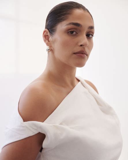 Natasha Angelis Viviens Models