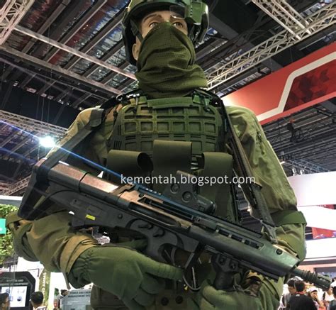 The Br18 Singapores New Assault Rifle Gat Daily Guns Ammo Tactical