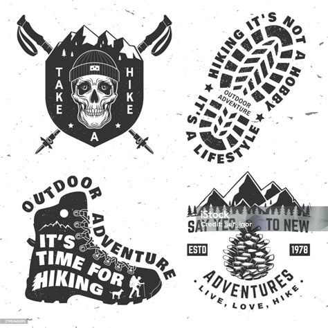 하이킹 야외 모험 엠블럼 세트 하이킹 관련 타이포그래피 인용문 셔츠 또는 로고 인쇄 스탬프 스티커에 대한 개념 겨울 모자 하이킹