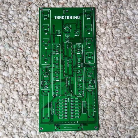 Músico Nerd They Arrived The Traktorino Is An Arduino