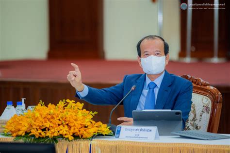 សម្តេច ហ៊ុន សែន តែងតាំងសមាសភាពគណៈកម្មាធិការរដ្ឋាភិបាលឌីជីថល