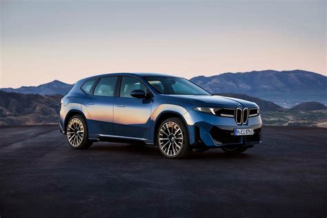 2026 Bmw Ix3 Ev Suv Debuts With A 43 Inch Windshield Display