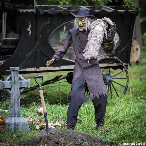 72 Grave Robber Animated Halloween Prop Halloween Express